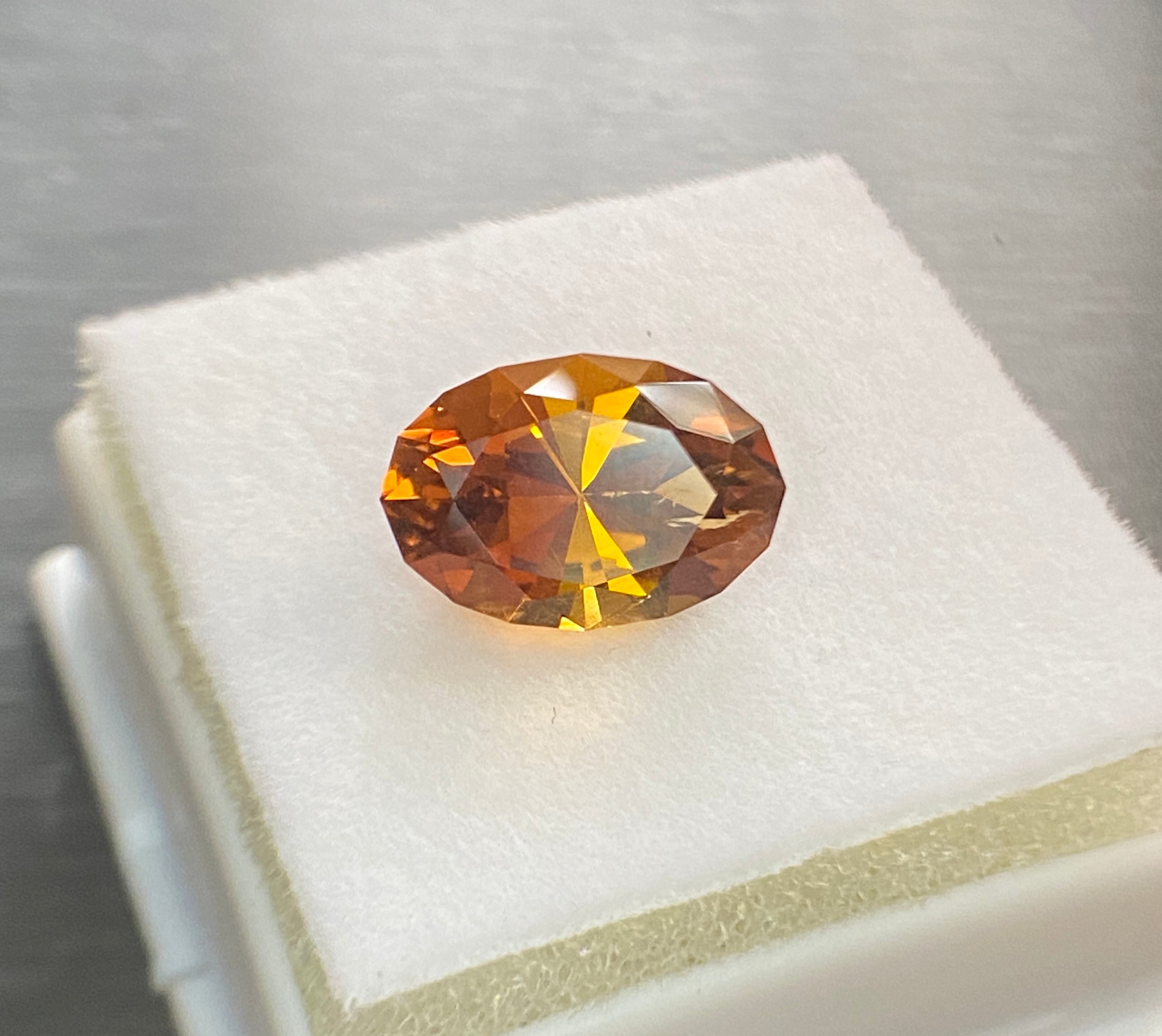 Spessertine Garnet 4.05 cts – Dan Lynch Gems
