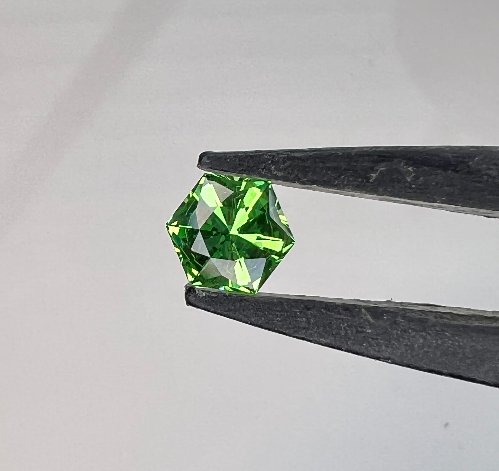 Tsavorite Garnet .80 cts – Dan Lynch Gems